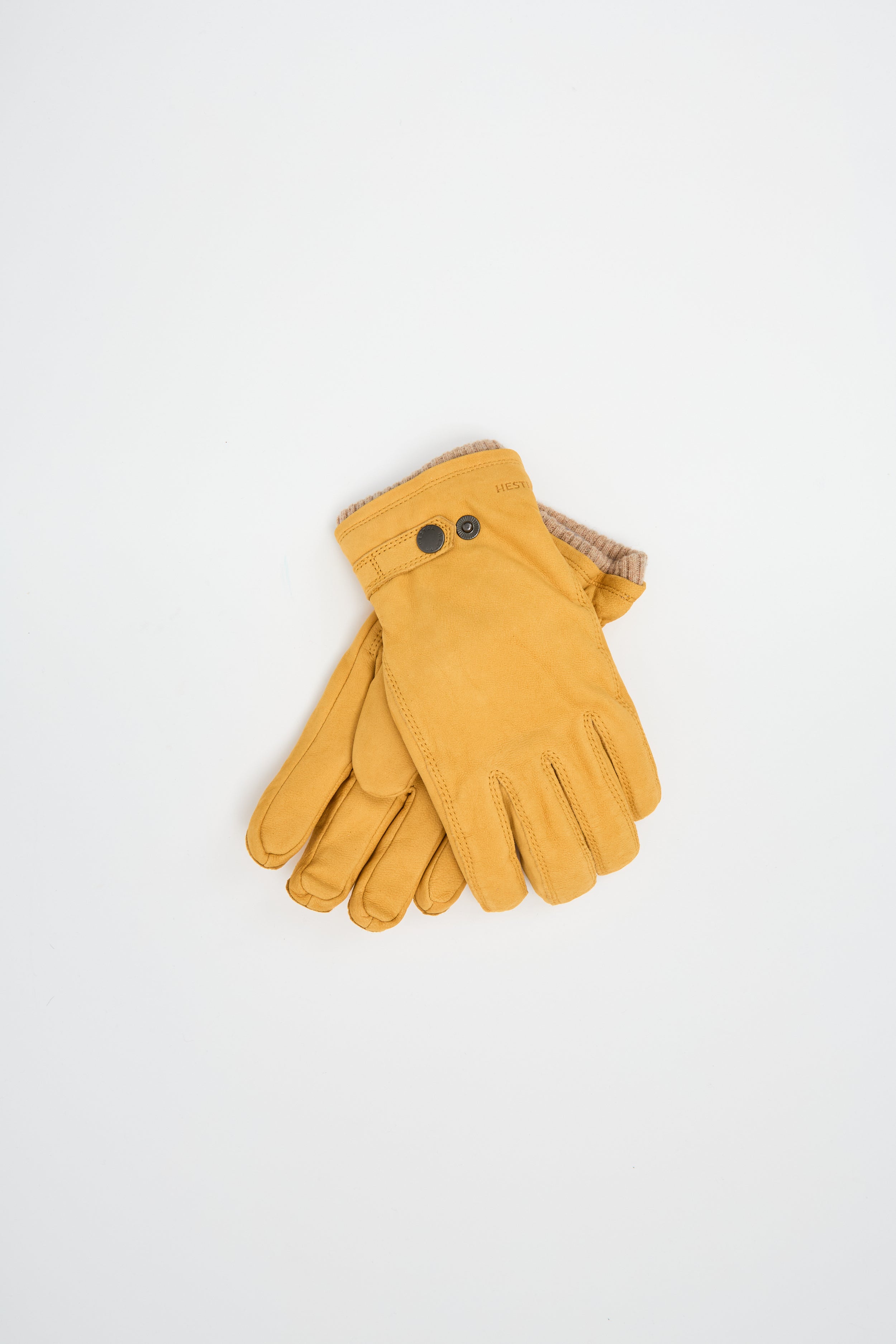 Bergvik Tan – Livid