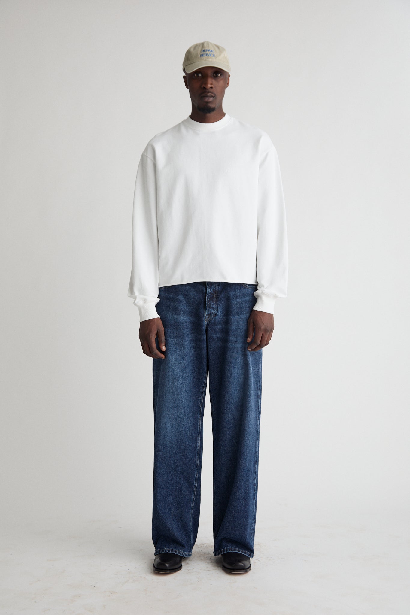 Hilal White - Sweatshirt – Livid